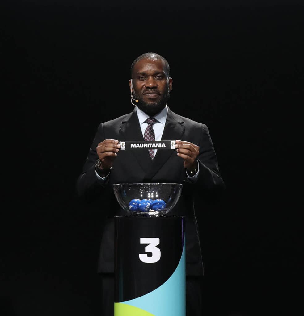 AFCON 2023: Okocha slams ‘strange’ Peseiro decision