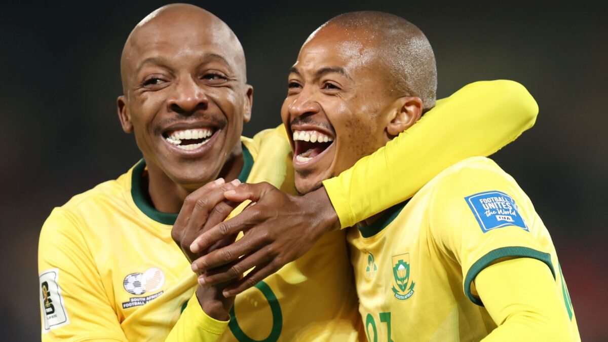 Mosimane reveals how he beat Kaizer Chiefs to the signature of a star ...